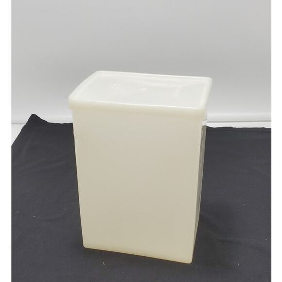 Tupperware | Kitchen | Vintage Tupperware Half Gallon Ice Cream Keeper ...